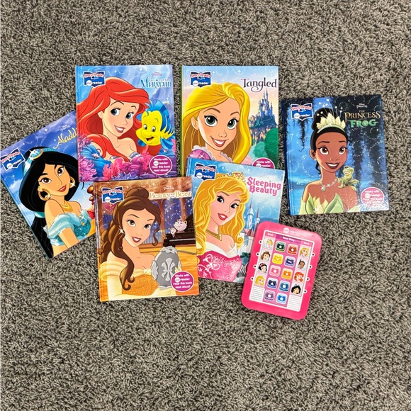 Disney | Toys | Disney Princess Me Reader With 6 Books | Poshmark